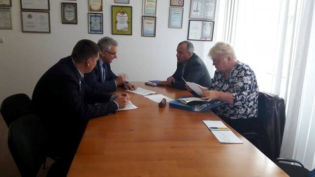 Радивилівська ОТГ оптимізує комунальні заклади - КРАПКА